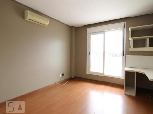 Casa à Venda Chácara das Pedras, 5 Quartos, 600 m² Porto Alegre