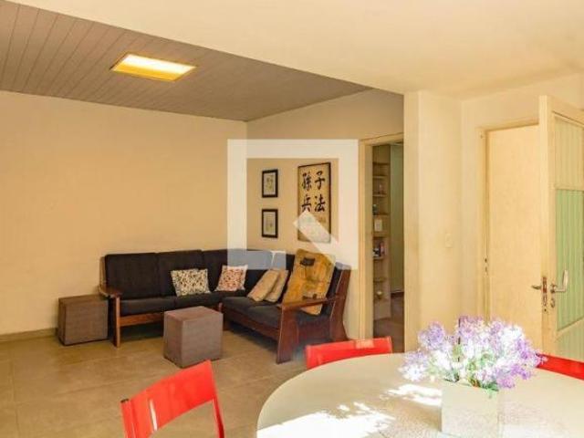 Casa à Venda Chácara Inglesa, 3 Quartos, 150 m² São Paulo