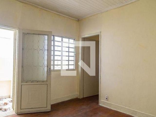 Casa à Venda Chácara Inglesa, 2 Quartos, 165 m² São Paulo