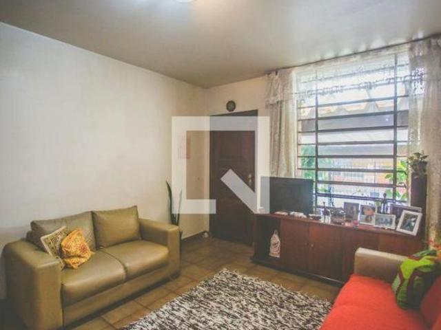 Casa à Venda Chácara Inglesa, 2 Quartos, 180 m² São Paulo
