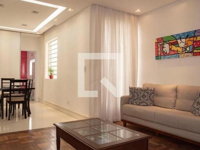 Casa à Venda Chácara Inglesa, 2 Quartos, 240 m2