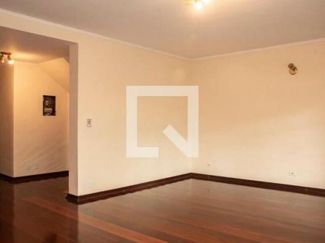 Casa à Venda Chácara Inglesa, 3 Quartos, 400 m2