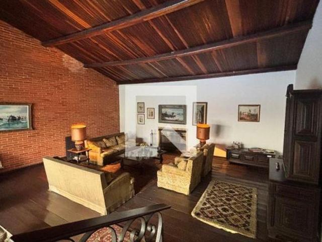 Casa à Venda Chácara Inglesa, 3 Quartos, 684 m² São Paulo