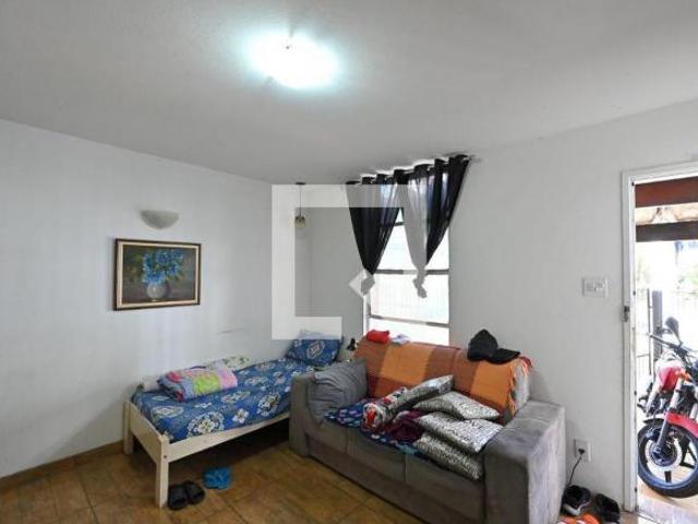 Casa à Venda Chácara Inglesa, 3 Quartos, 70 m2