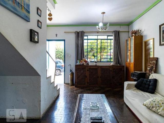 Casa à Venda Chácara Inglesa, 3 Quartos, 109 m2