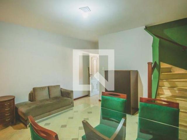 Casa à Venda Chácara Inglesa, 3 Quartos, 112 m2