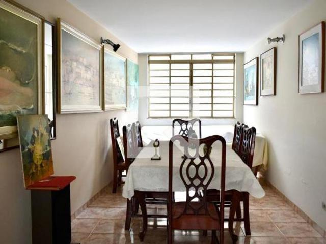 Casa à Venda Chácara Inglesa, 3 Quartos, 120 m2