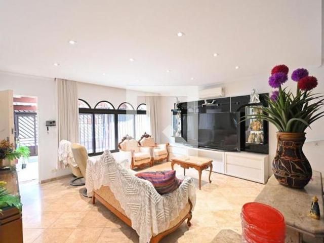 Casa à Venda Chácara Inglesa, 3 Quartos, 120 m2