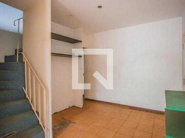 Casa à Venda Chácara Inglesa, 3 Quartos, 145 m2