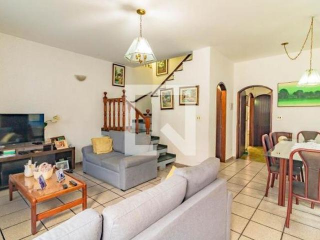 Casa à Venda Chácara Inglesa, 3 Quartos, 160 m2
