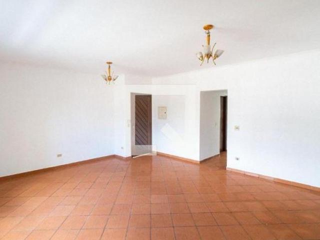 Casa à Venda Chácara Inglesa, 3 Quartos, 160 m² São Paulo