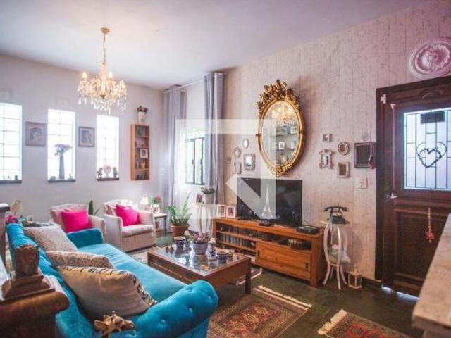 Casa à Venda Chácara Inglesa, 3 Quartos, 176 m2