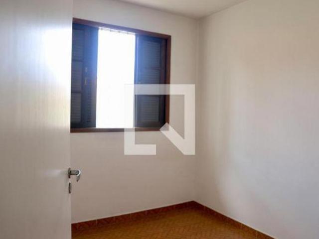 Casa à Venda Chácara Inglesa, 3 Quartos, 180 m2