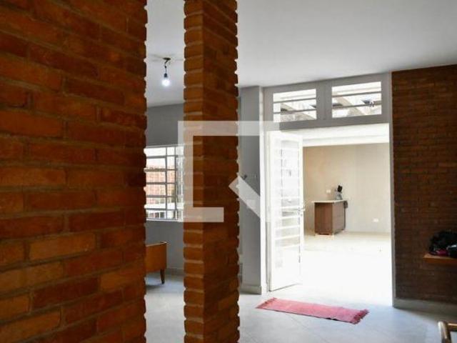 Casa à Venda Chácara Inglesa, 3 Quartos, 190 m² São Paulo