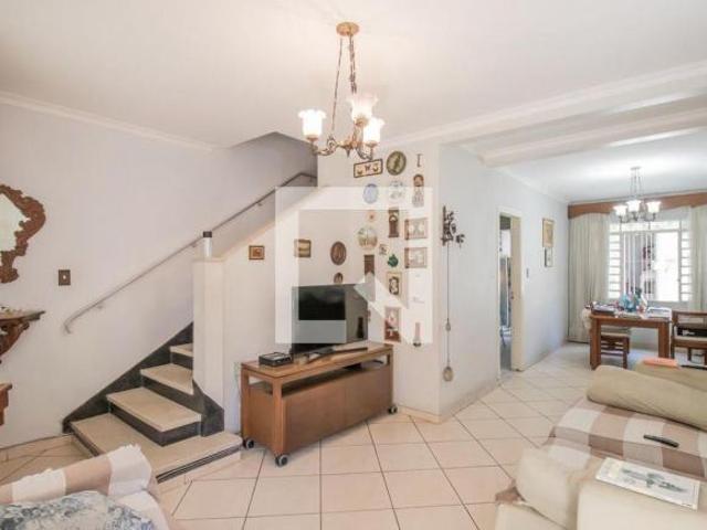 Casa à Venda Chácara Inglesa, 3 Quartos, 200 m2
