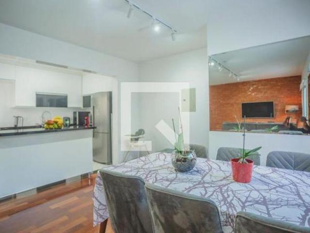 Casa à Venda Chácara Inglesa, 3 Quartos, 220 m² São Paulo