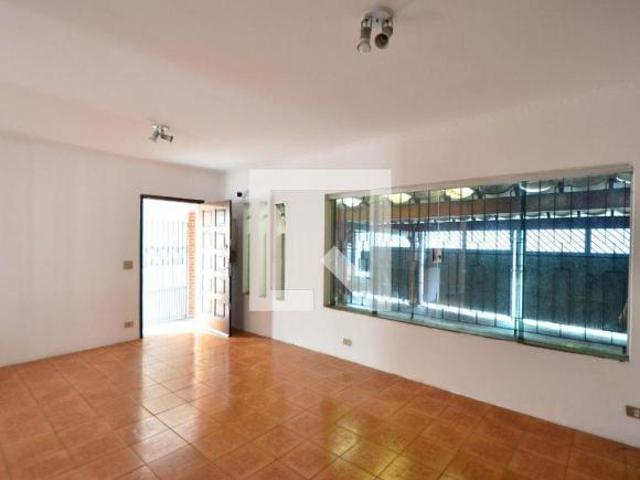 Casa à Venda Chácara Inglesa, 3 Quartos, 240 m2