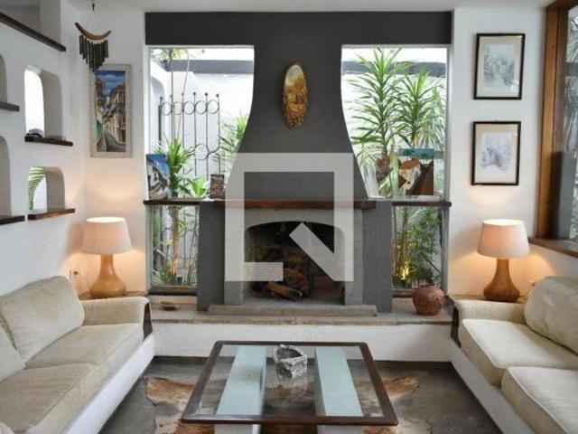 Casa à Venda Chácara Inglesa, 3 Quartos, 295 m2