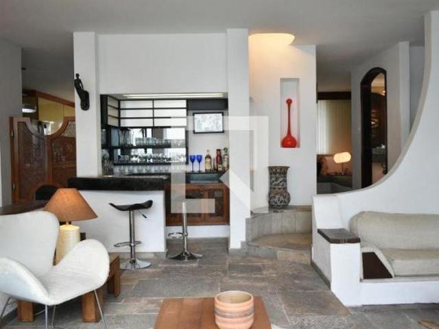 Casa à Venda Chácara Inglesa, 3 Quartos, 295 m² São Paulo
