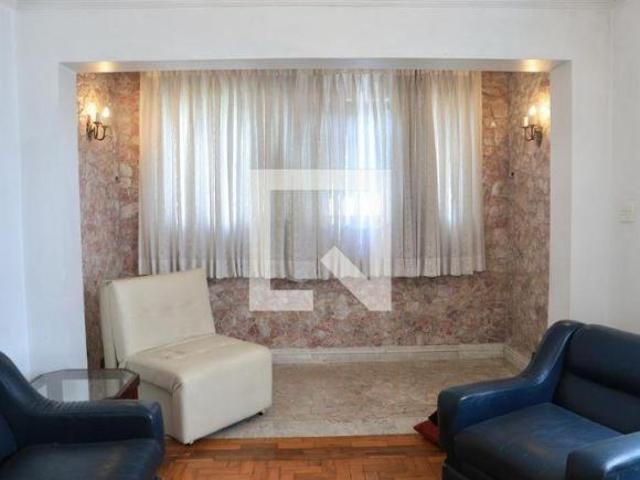Casa à Venda Chácara Inglesa, 3 Quartos, 320 m2