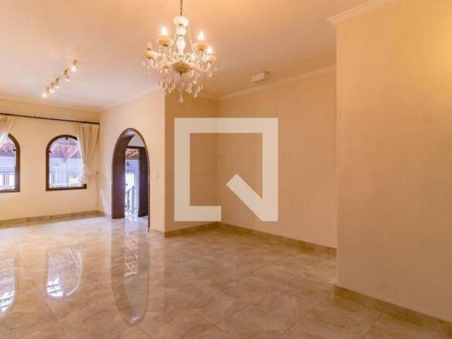 Casa à Venda Chácara Inglesa, 3 Quartos, 332 m2