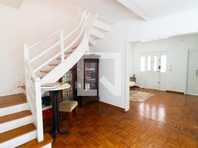 Casa à Venda Chácara Inglesa, 3 Quartos, 350 m2