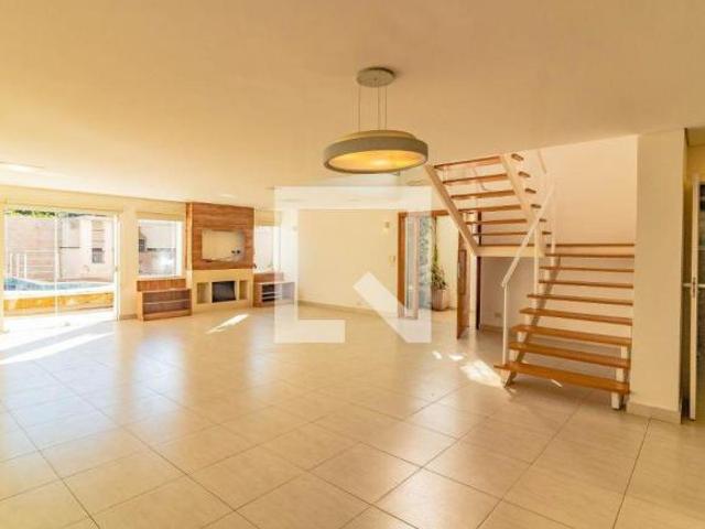 Casa à Venda Chácara Inglesa, 4 Quartos, 415 m2