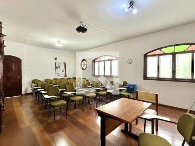 Casa à Venda Chácara Inglesa, 4 Quartos, 246 m² São Paulo