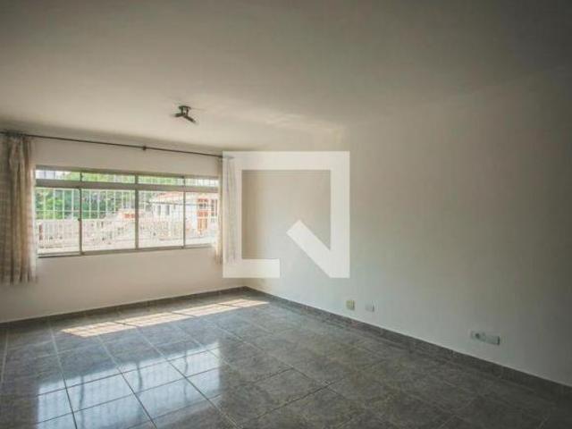 Casa à Venda Chácara Inglesa, 4 Quartos, 253 m² São Paulo
