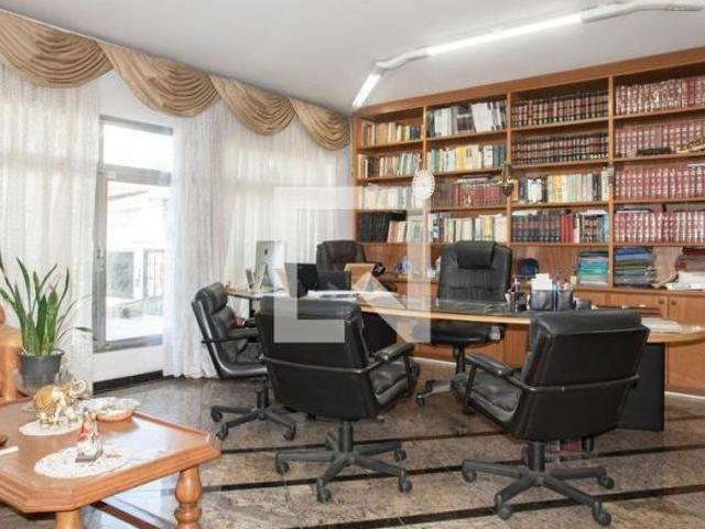 Casa à Venda Chácara Inglesa, 4 Quartos, 300 m2