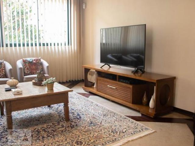 Casa à Venda Chácara Inglesa, 4 Quartos, 306 m2