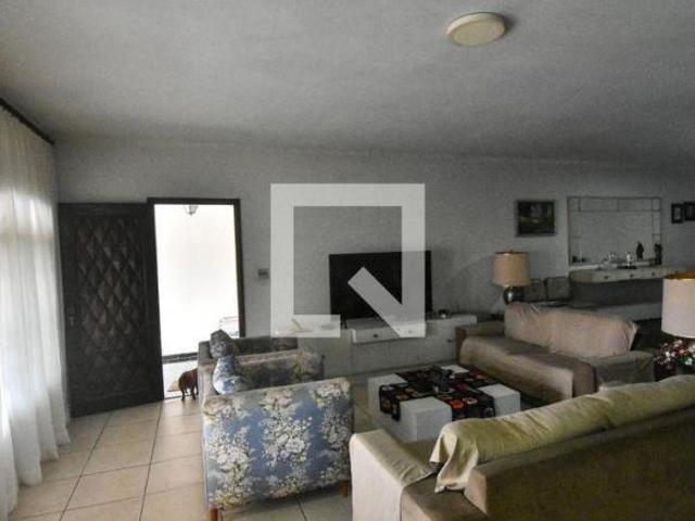 Casa à Venda Chácara Mafalda, 3 Quartos, 400 m² São Paulo