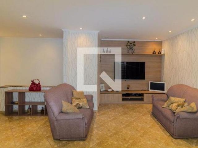 Casa à Venda Chácara Mafalda, 3 Quartos, 230 m² São Paulo
