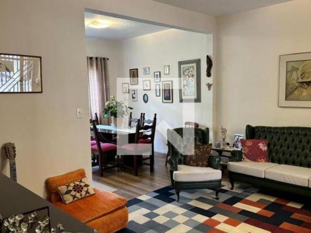 Casa à Venda Chácara Santo Antonio, 2 Quartos, 125 m2