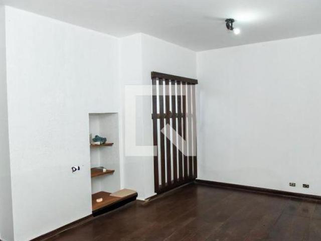 Casa à Venda Chácara Santo Antonio, 3 Quartos, 130 m2