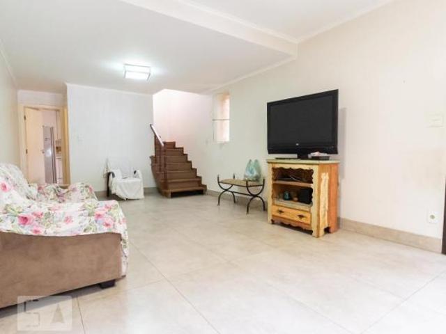 Casa à Venda Chácara Santo Antonio, 3 Quartos, 140 m2