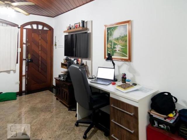 Casa à Venda Chácara Santo Antonio, 3 Quartos, 140 m2