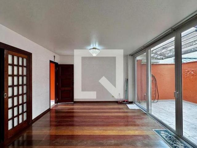 Casa à Venda Chácara Santo Antonio, 3 Quartos, 155 m2