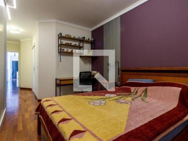 Casa à Venda Chácara Santo Antonio, 3 Quartos, 170 m² São Paulo