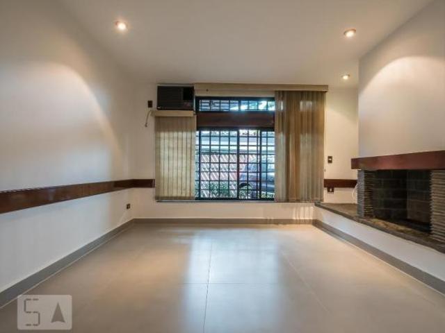 Casa à Venda Chácara Santo Antonio, 3 Quartos, 172 m2