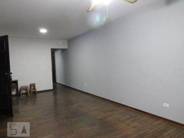 Casa à Venda Chácara Santo Antonio, 3 Quartos, 200 m² São Paulo