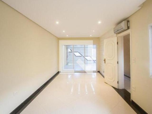 Casa à Venda Chácara Santo Antonio, 3 Quartos, 220 m2
