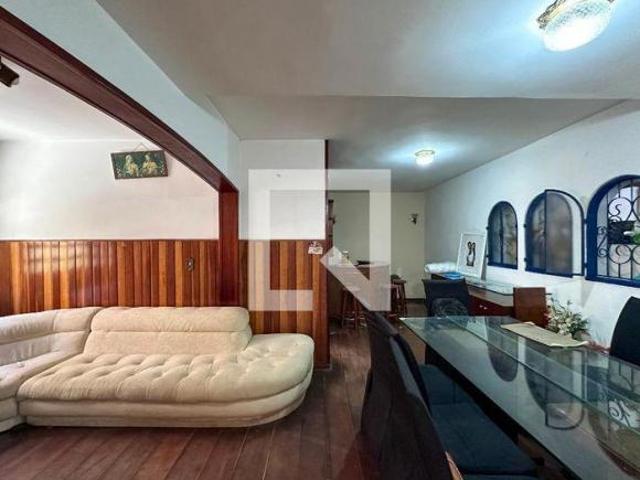 Casa à Venda Chácara Santo Antonio, 3 Quartos, 221 m² São Paulo