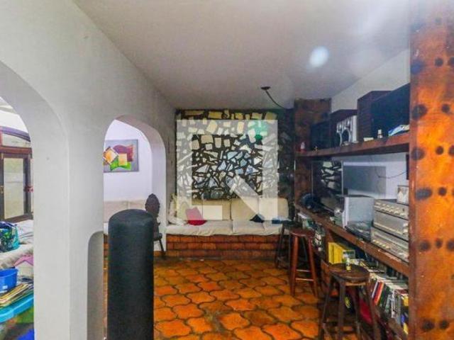 Casa à Venda Chácara Santo Antonio, 3 Quartos, 270 m² São Paulo
