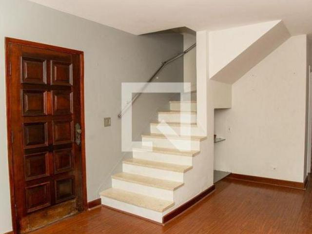 Casa à Venda Chácara Santo Antonio, 4 Quartos, 130 m2