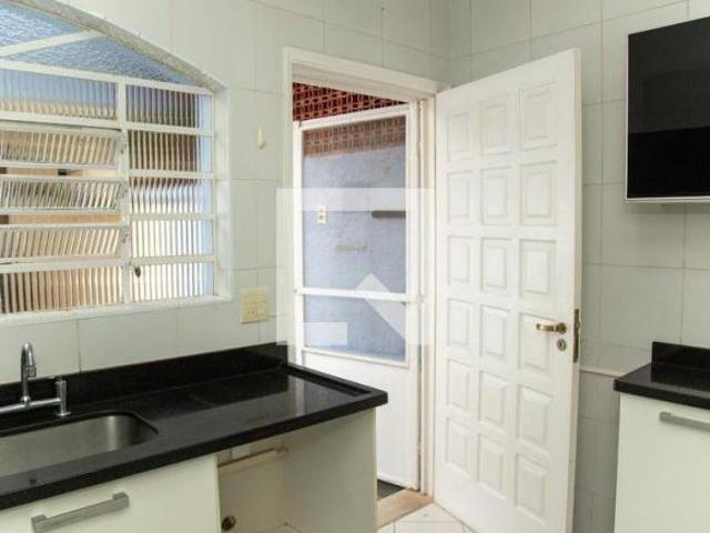 Casa à Venda Chácara Santo Antonio, 4 Quartos, 130 m2