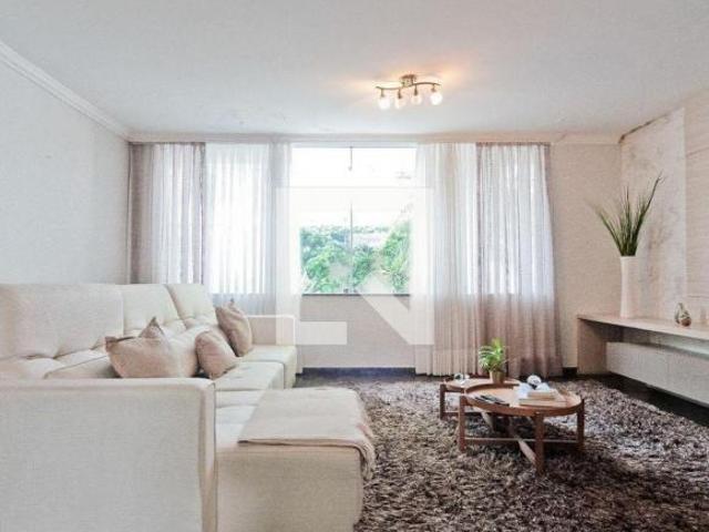 Casa à Venda City América, 3 Quartos, 275 m2