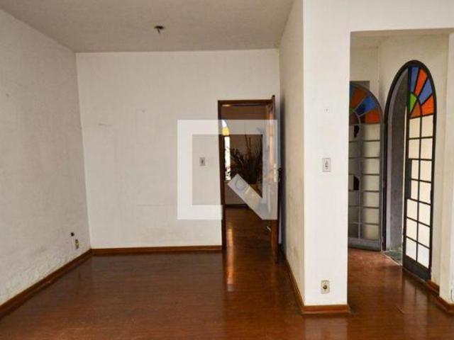 Casa à Venda Cidade Nova, 3 Quartos, 268 m2