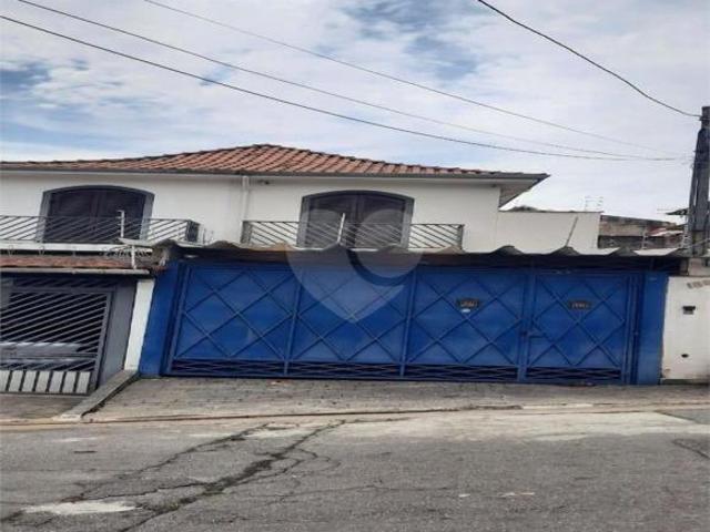 Casa à venda Cidade Ademar 220m² construídos e 140m² terreno 4 dorm 1 suíte 2 vagas, Churras