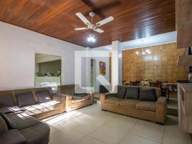 Casa à Venda Cidade Baixa, 3 Quartos, 220 m² Porto Alegre